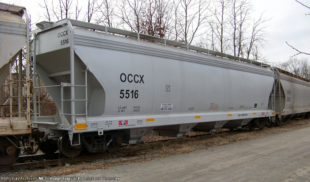 OCCX 5516 (ex-DOWX 5516) in clean paint